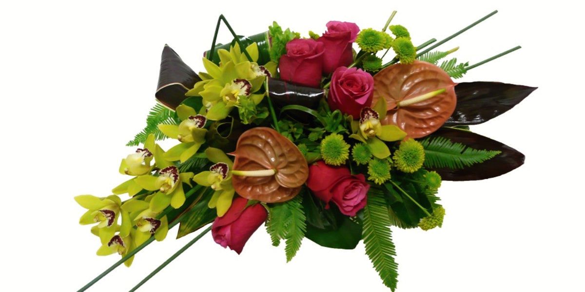 Modern Corner Spray – Flowers Of Adelaide